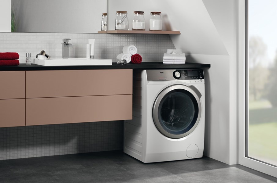 Washer Dryer Buying Guide | AEG