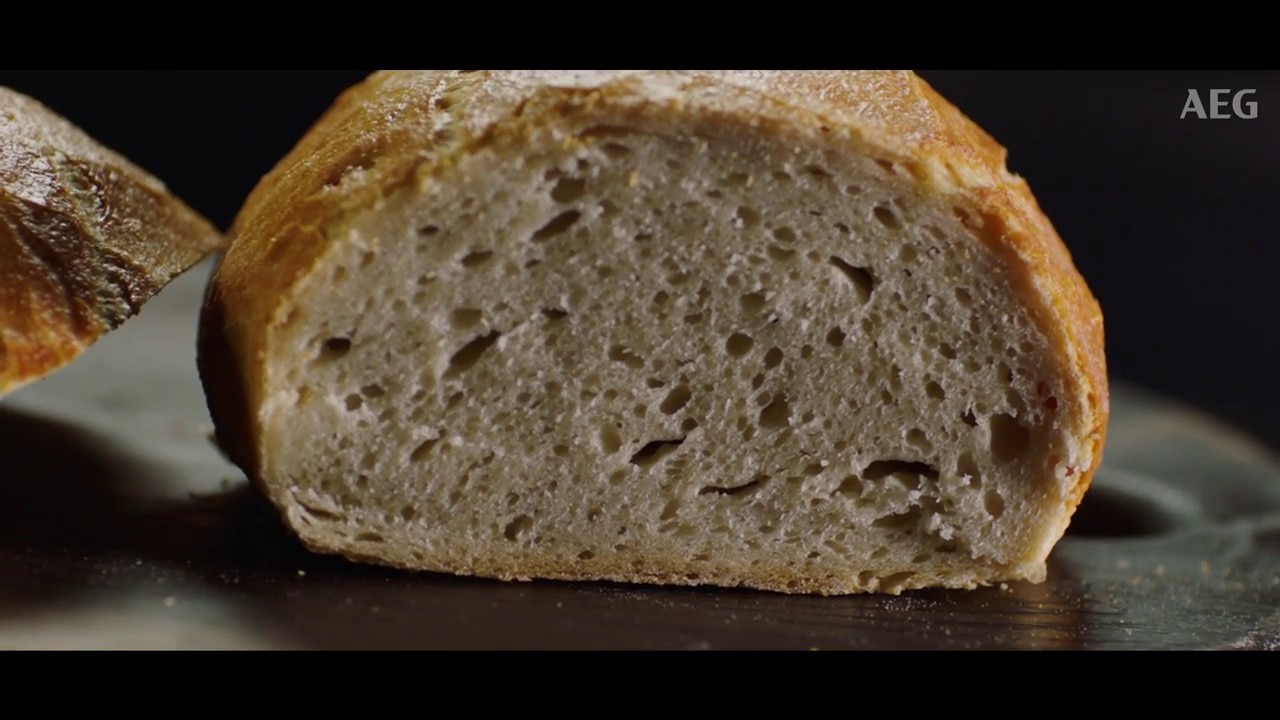 Bread Recipe - Baking With Steam | Recipes | AEG