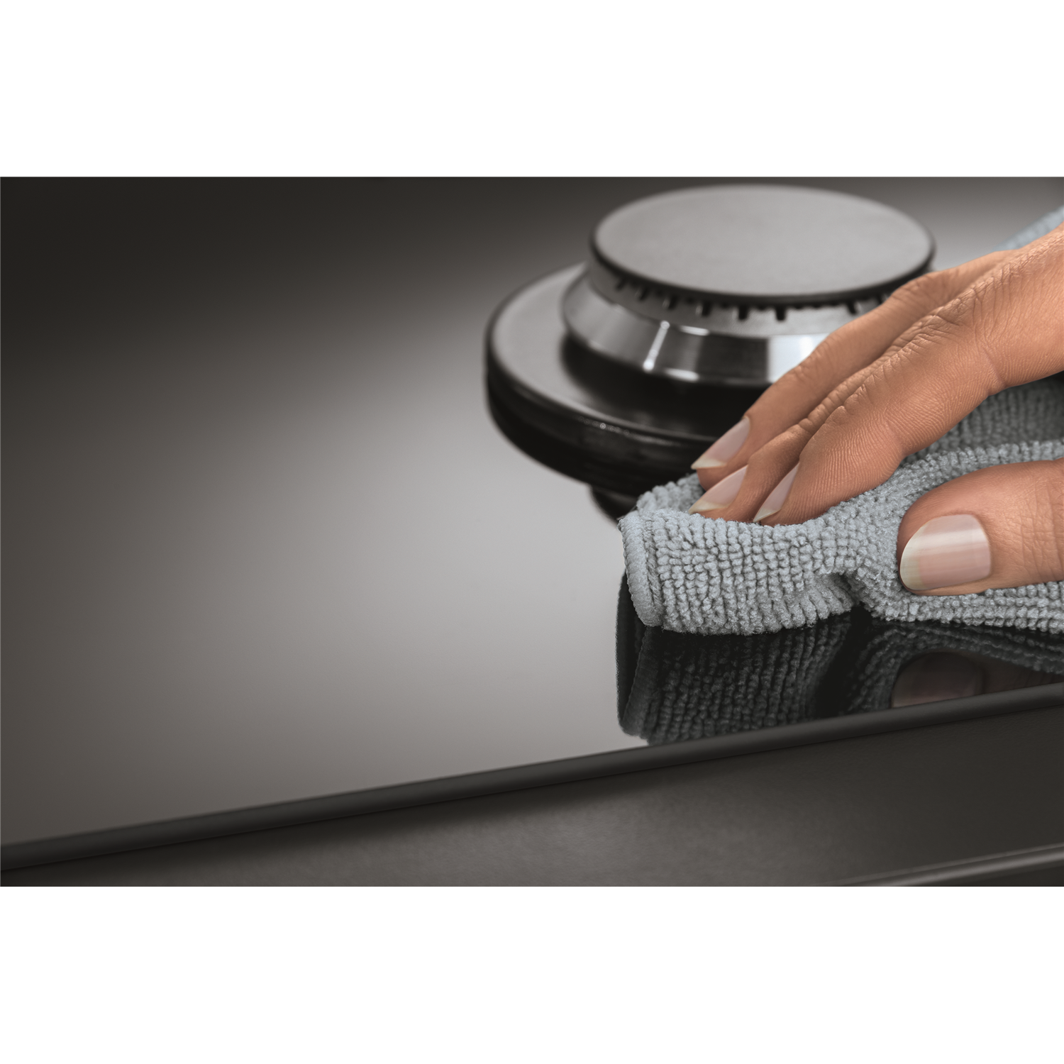 90cm 5 burner ceramic glass gas cooktop - HG975550VB | AEG